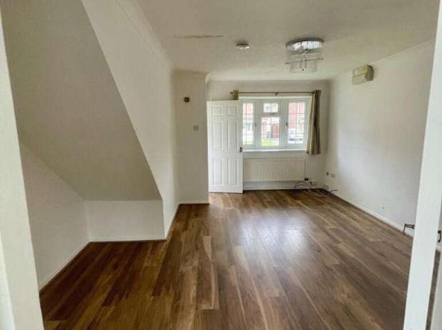 Glenrise Close, Cardiff, CF3