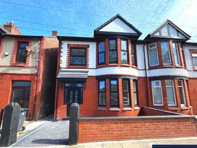 Glenwyllin Road, Waterloo, 6 Bedroom Semi detached