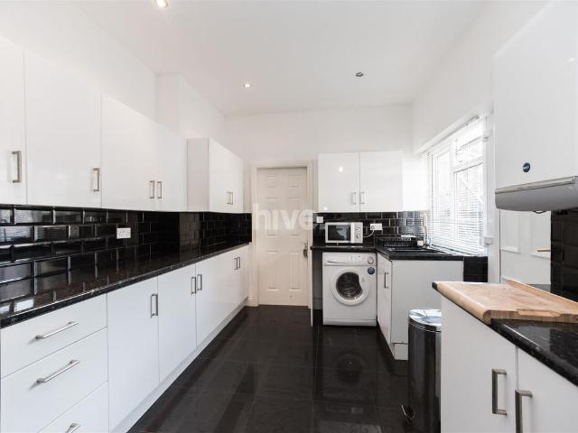 Glenthorn Road, Jesmond, Newcastle Upon Tyne NE2, 3 bed shared accommodation to rent, £2,015 pcm | PrimeLocation