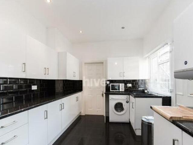 Glenthorn Road, Jesmond, 3 Bedroom Apartment