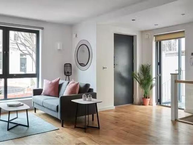 Glenthorne Road