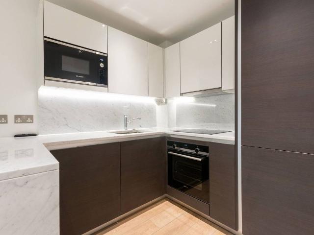 Glenthorne Road, Hammersmith, London W6, 1 bed flat to rent, £2,750 pcm | PrimeLocation