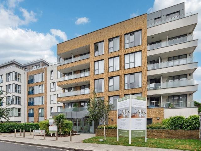Glenthorne Road, London W6, 2 bed flat to rent, £3,098 pcm | PrimeLocation