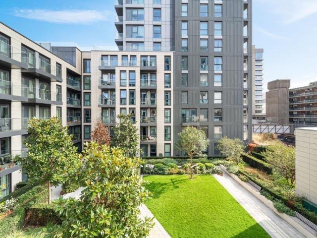 Glenthorne Road, London, W6 2 bed flat to rent £3,400 pcm £785 pw