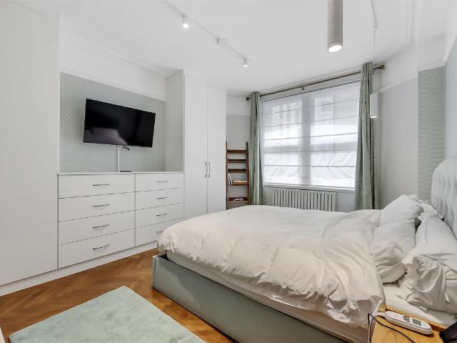 Glentworth Street, London NW1, 2 bed flat to rent, £5,001 pcm | PrimeLocation