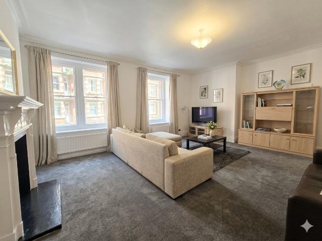 Glentworth Street, Marylebone NW1, 3 bed flat to rent, £5,000 pcm | PrimeLocation
