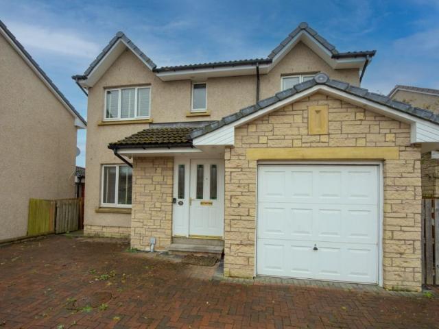 Glenury Crescent, Stonehaven, Aberdeenshire AB393Lf AB39, 4 bed detached house to rent, £2,500 pcm | PrimeLocation