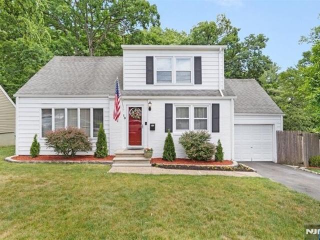 Glenview Dr, West Orange, Home For Sale