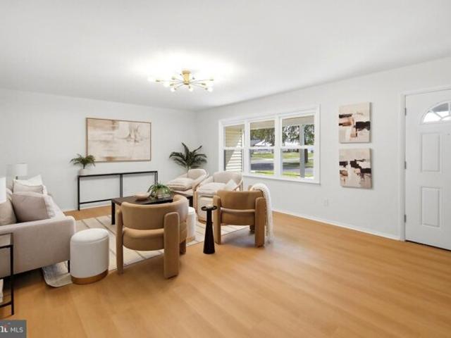 Glenview Ln, Willingboro, Home For Sale