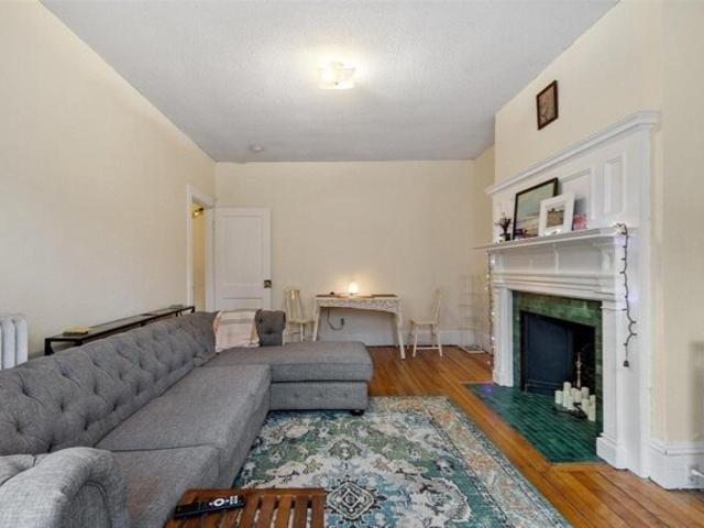 Glenville Ave Apt,boston, Condo For Sale