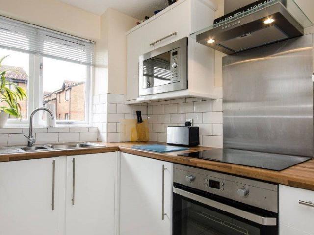 Glenville Grove, London, SE8