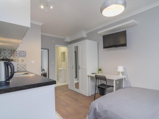 GLF3 Furnished Studio Room in Cambridge