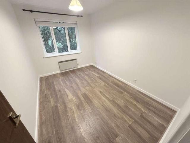 Glyn Avenue, Greenacres, EN4