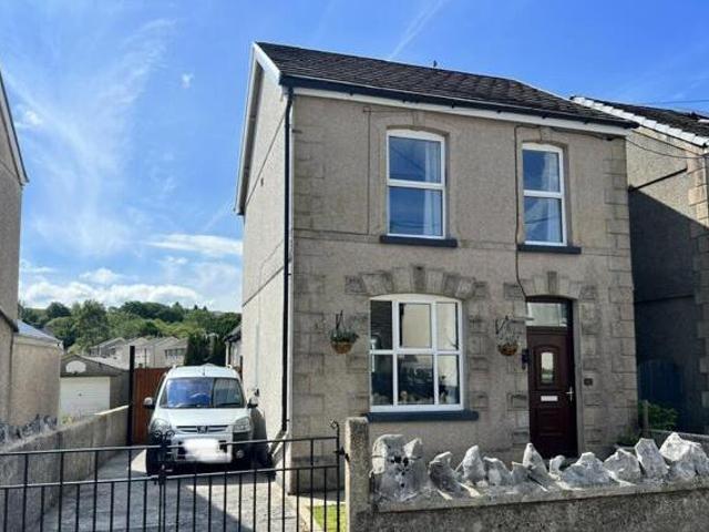 Glyn Road, Lower Brynamman, 3 Bedroom Detached