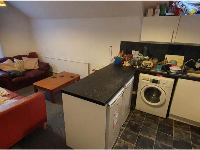 Glynrhondda Street, Cathays, Cardiff 3 bed flat to rent £1,950 pcm £450 pw