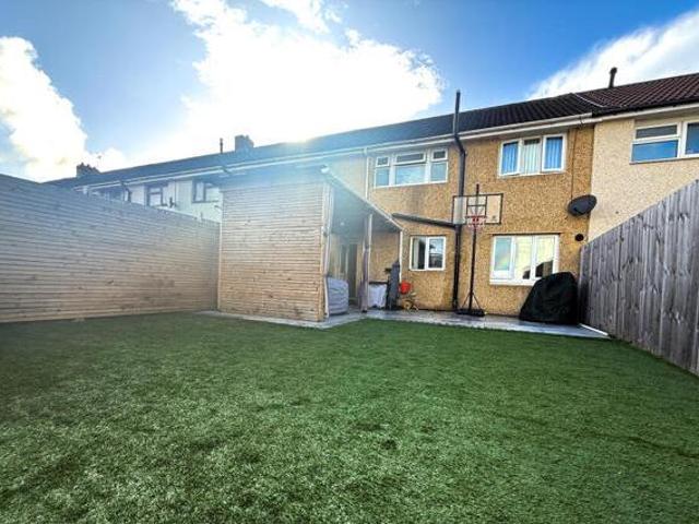 Glyntirion, Two Locks, 3 Bedroom Terraced