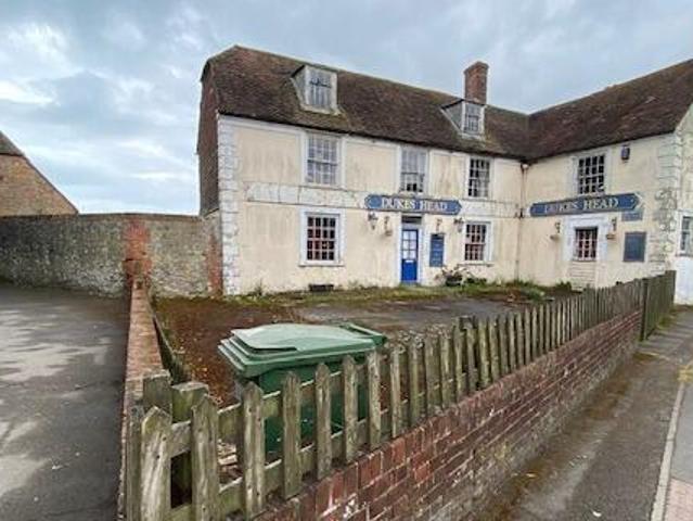 Ground Floor Commercial Unit, Hythe, Hospitality Facility For