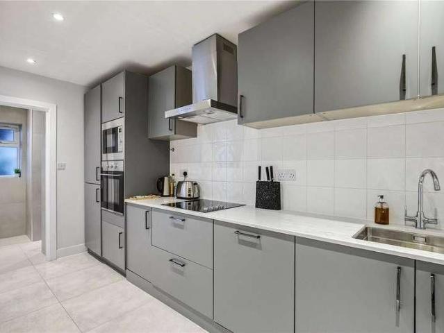 Ground Floor And Basement Flat, St. John's Hill, London, SW11