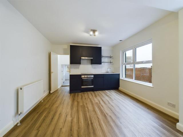Ground Floor Flat, 168 Freshfield Road BN2, 2 bed flat to rent, £1,550 pcm | PrimeLocation