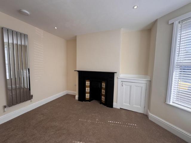 Ground Floor Flat with Garden
