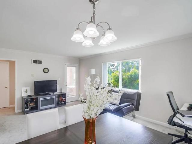 Ground Floor Full One Bedroom Condo