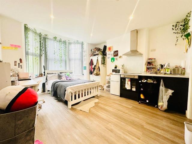 Ground Floor Studio, Derby Road, Nottingham NG7, Studio to rent, £802 pcm | PrimeLocation