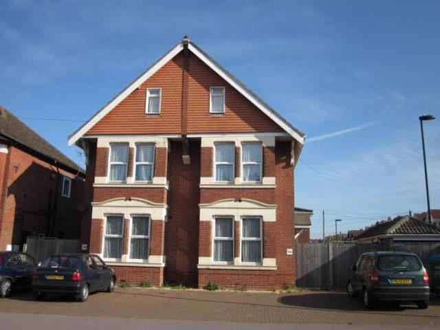 Ground floor studio flat for rent in Howard Road Shirley Southampton, SO15