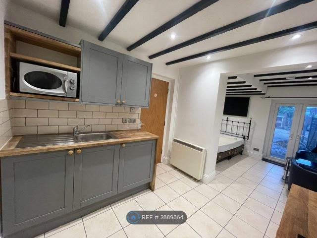 Ground Floor Studio, Southampton SO19, Studio to rent, £695 pcm | PrimeLocation