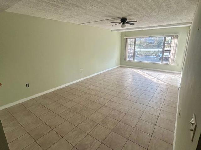 Ground FloorCentrally LocatedOne Bedroom Condo in