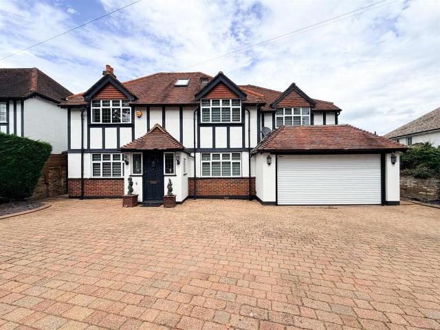 Grove Wood Hill, Coulsdon 5 bed detached house to rent £4,200 pcm £969 pw
