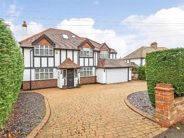 Grove Wood Hill, Coulsdon CR5, 5 bed detached house to rent, £4,500 pcm | PrimeLocation