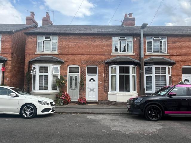 Grove Avenue, Solihull, West Midlands B91, 2 bed terraced house to rent, £1,200 pcm | PrimeLocation