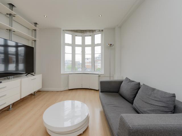 Grove End Gardens Flat 282 33 Flat 282 Grove End Road London 2590583