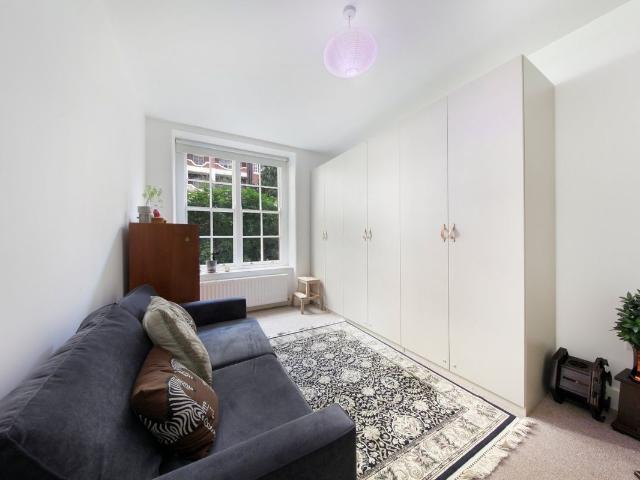 Grove End House, Grove End Road NW8, 1 bed flat to rent, £2,750 pcm | PrimeLocation