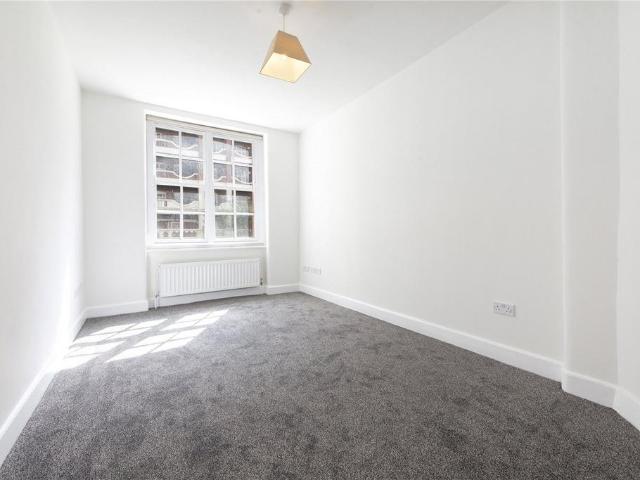 Grove End House, Grove End Road, St. 2 bed apartment to rent £2,817 pcm £650 pw
