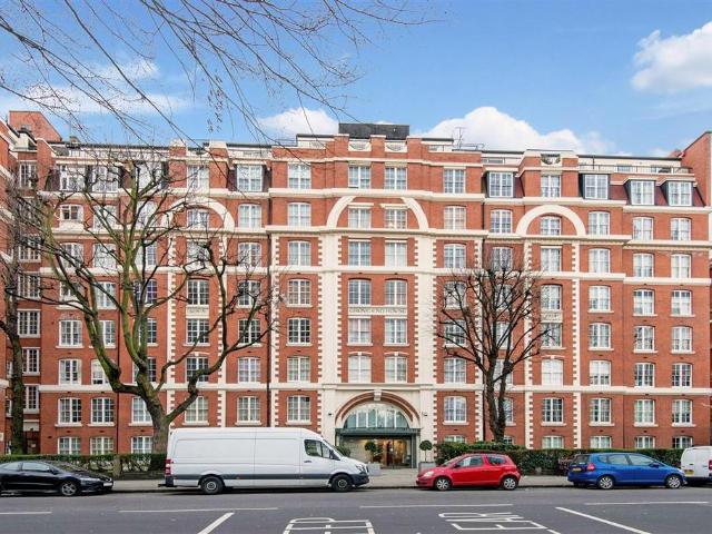 Grove End House, St Johns Wood. 2 bed flat to rent £2,817 pcm £650 pw