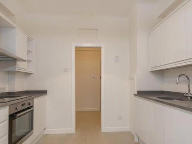 Grove End Road, Grove End Gardens, St Johns Wood, 2 Bedroom Apartment