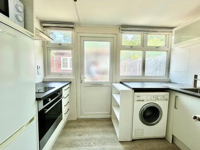 Grove Green Road, Leytonstone E11, Property for rent