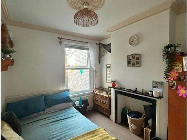Grove Green Road, London E11, 4 bed terraced house to rent, £2,300 pcm | PrimeLocation
