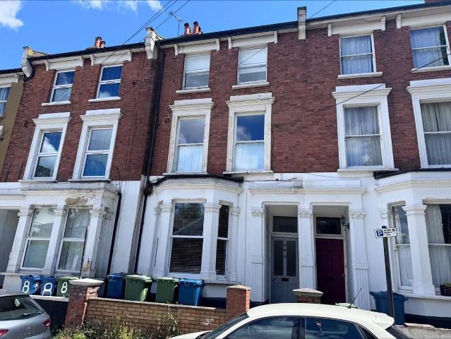 Grove Hill Road, Harrow HA1, 1 bed maisonette to rent, £1,400 pcm | PrimeLocation