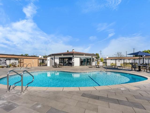 Grove House 2 Bedroom Apartment for Rent at 501 E Katella Ave, Orange, CA 92867