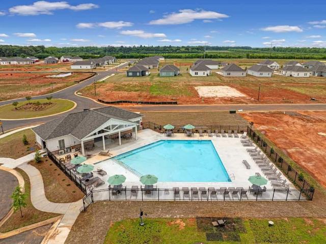 Grove Landing T2 4 Bedroom Home for Rent at 1280 Dunbar Rd, Warner Robins, GA 31093