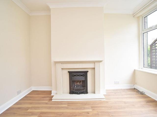Grove Park Lane, Harrogate, HG1