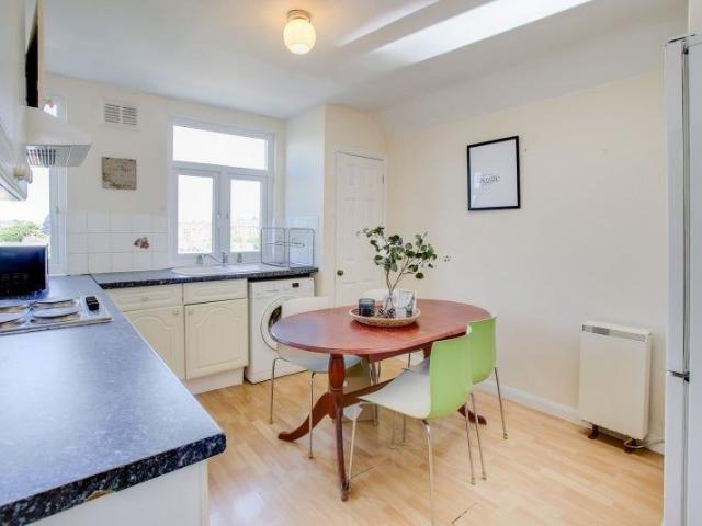 Grove Park Terrace, London W4, Room to rent, £955 pcm | PrimeLocation