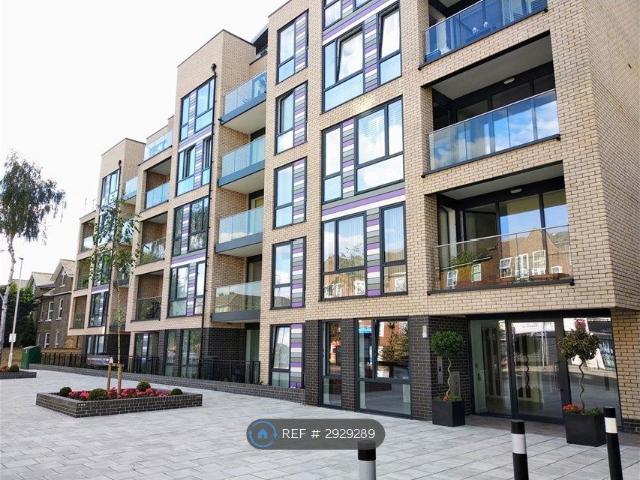 Grove Place, London SE9, 1 bed flat to rent, £1,650 pcm | PrimeLocation