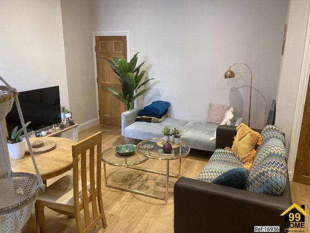 Grove Place, London, United Kingdom NW3, 2 bed flat to rent, £2,400 pcm | PrimeLocation
