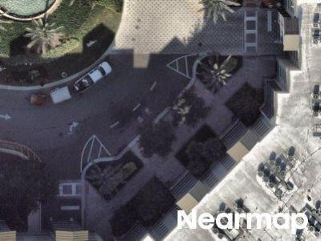 Grove Resort Ave 2439