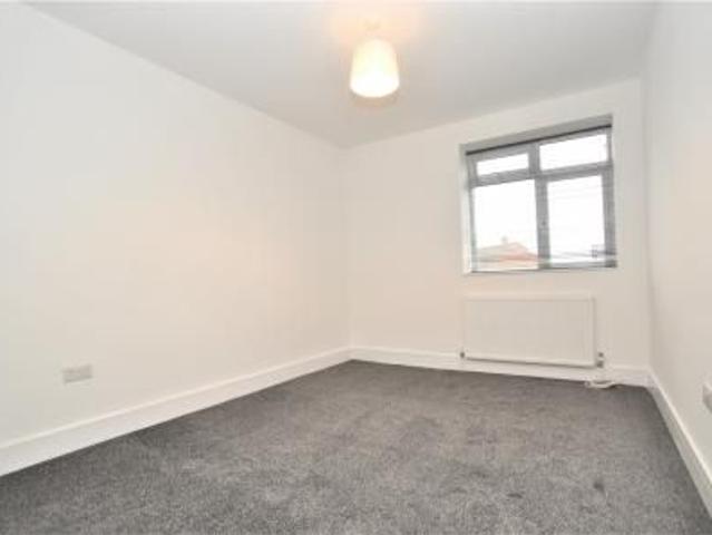 Grove Road, Hitchin, SG4