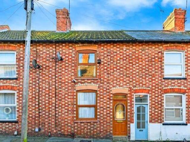 Grove Road, Rushden, 2 Bedroom Terraced
