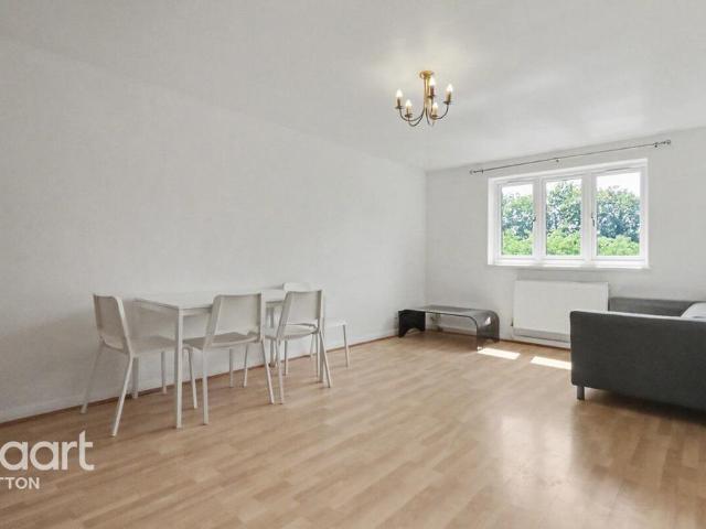 Grove Road, SUTTON 1 bed flat to rent £1,475 pcm £340 pw
